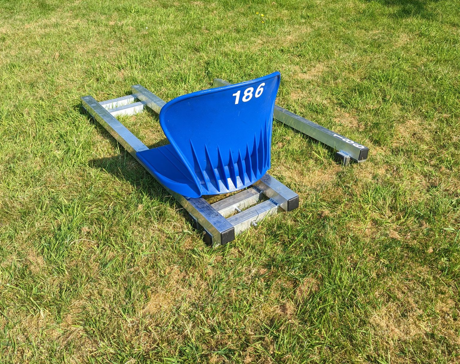 Challenger trimaran buddy seat - REMAP - Custom made equipment for ...