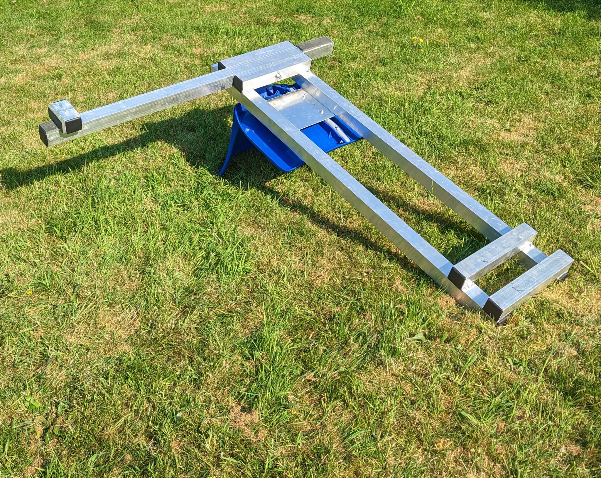 Challenger trimaran buddy seat - REMAP - Custom made equipment for ...